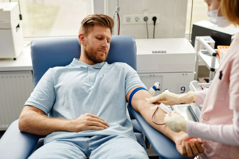IVIG Therapy: Uses, Benefits, Side Effects & Treatment Guide